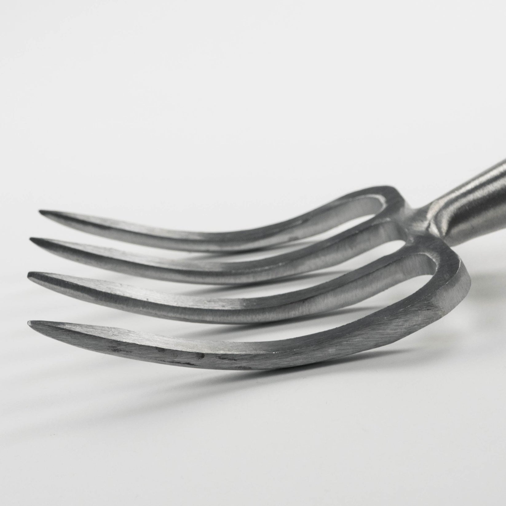 Sneeboer Ground Elder Fork – Gardenheir