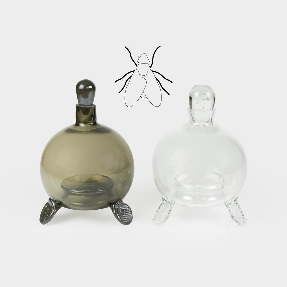 Hand Blown Footed Fly Trap – Gardenheir