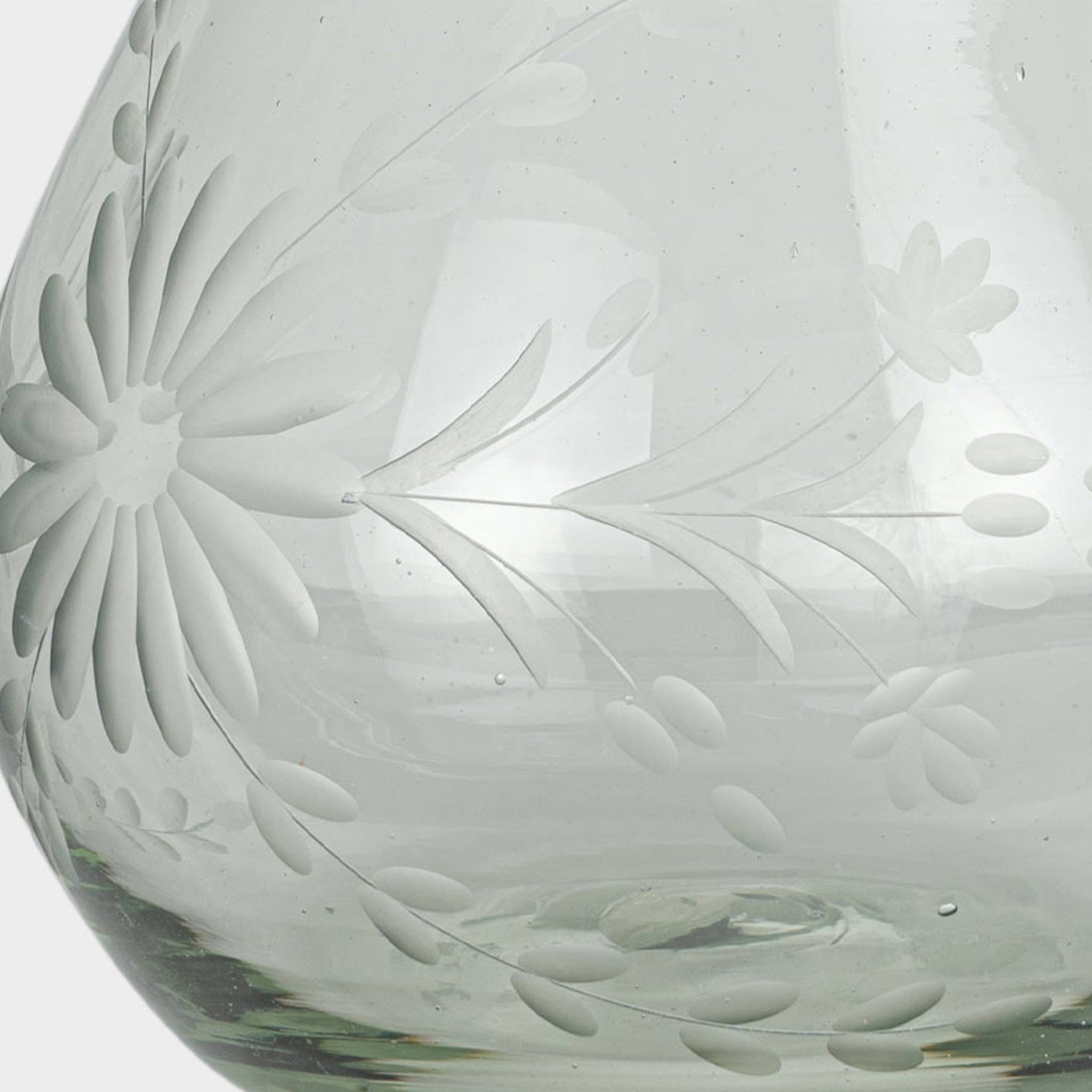 Floral Etched Round Pitcher in Blown Recycled Glass – Gardenheir